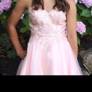 Distinct Dress | Dresses | Semi Formal Dress | Poshmark